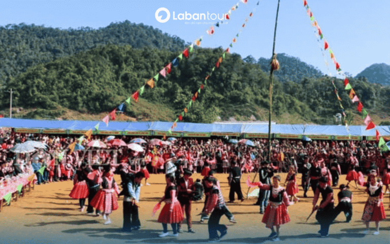 Bản Cát Cát Sapa: Đường đi, Có gì, Giá vé [Hot 2025]